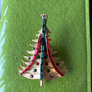 Cristobal London Art Deco Design Spiderwebs Christmas Tree Pin, Vintage ...
