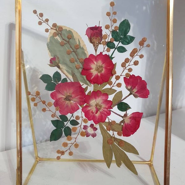 Pressed Flower Frame, Botanical Art Frame, Pressed Rose Flowers Art ...