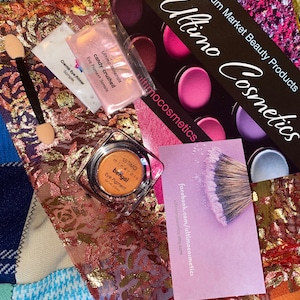 MOOLAH ROUGE Red Blue All Natural Loose Eye Shadow Pigment - Etsy