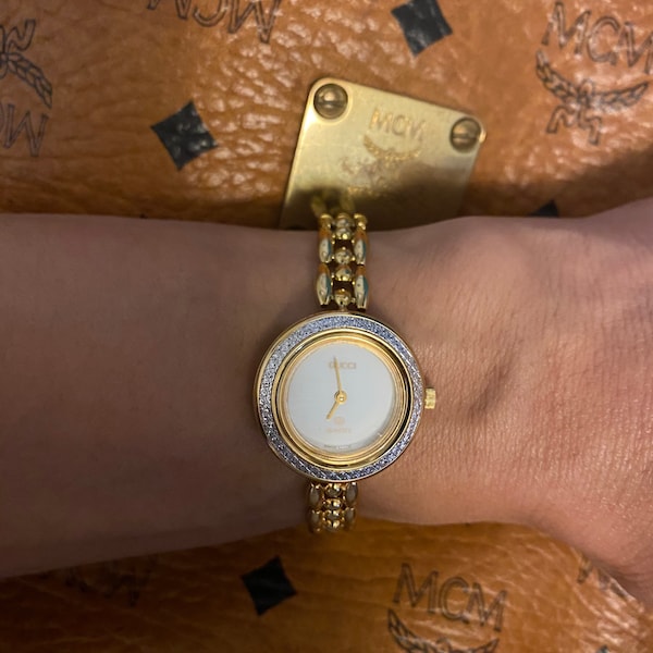 Vintage Gucci Multi Bezel Bezel Swiss Watch With Cert. of Authenticity ...