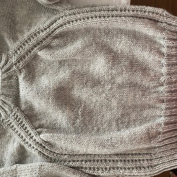 Santa Hat Knitting Pattern With Video Tutorial Beginner Level Arm Knit ...