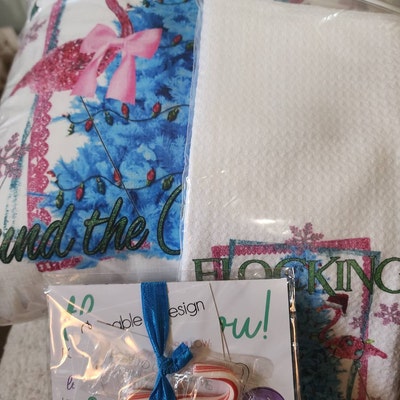 Fluent in Fowl Language Chicken Kitchen Towel, White Elephant Gifts ...