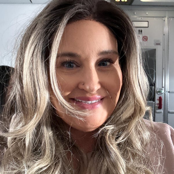 Nala Tik Tok Miley No Bang Natural Lace Front Wig Natural Warm Blonde ...