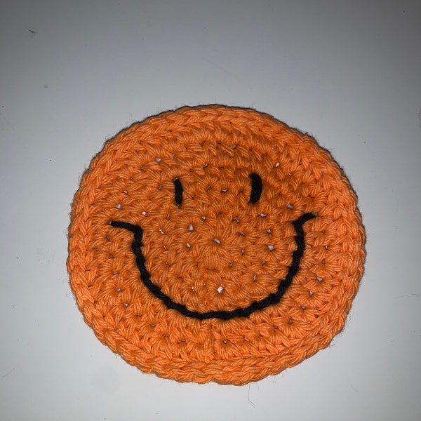Crochet Smiley Face Coaster: Handmade Cotton Decor - Etsy