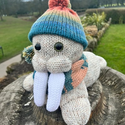 Elvira Hooded Cowl Sentro/addi Circular Knitting Machine Pattern PDF - Etsy