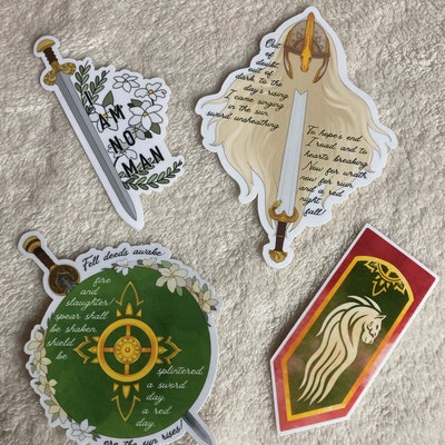 Book Lover Heart Shaped Bookshelf Vinyl Sticker - Etsy