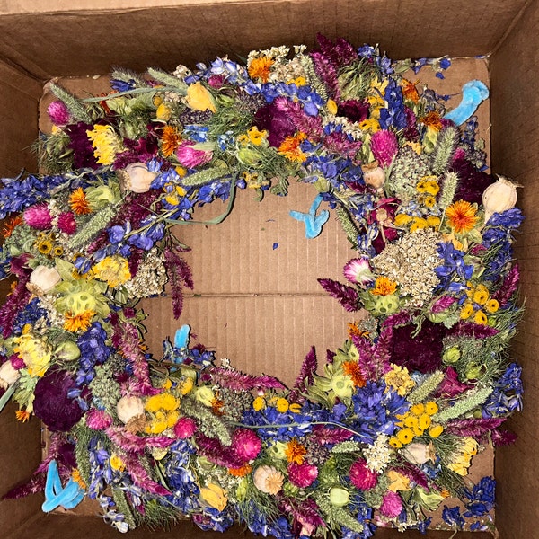 Biodegradable Wreath, Many Styles Available in 4 Sizes - Etsy