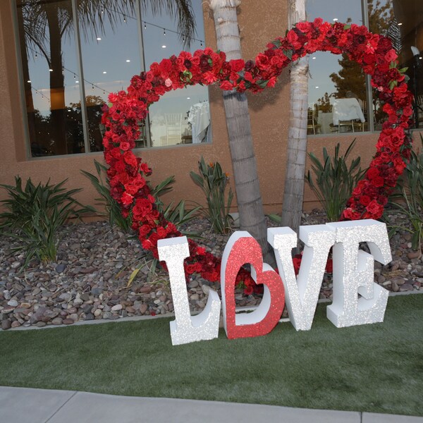30 Tall Large LOVE Table Base Foam Letters 8 Deep Letters Wedding ...