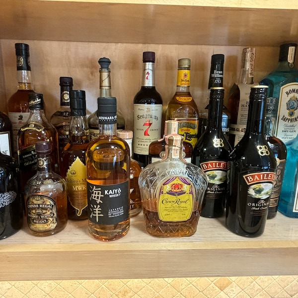 Shelf Riser for Displaying Two Rows of Books on a Single Shelf ...