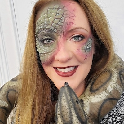 Asymmetrical Reptile Prosthetic Set lizard / Snake / Iguana / Dragon ...