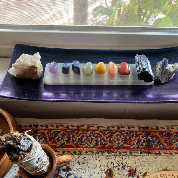 Complete Meditation Chakra Set With Selenite Charging Station and ...