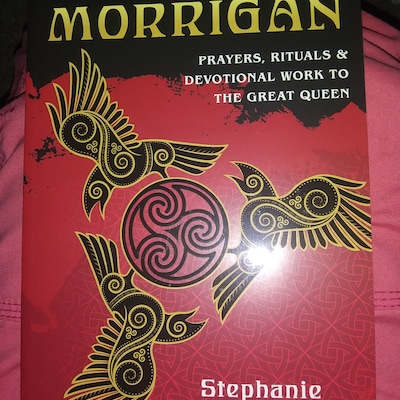 Priestess of the Morrigan Book Prayers Rituals Devotional Work Magic ...