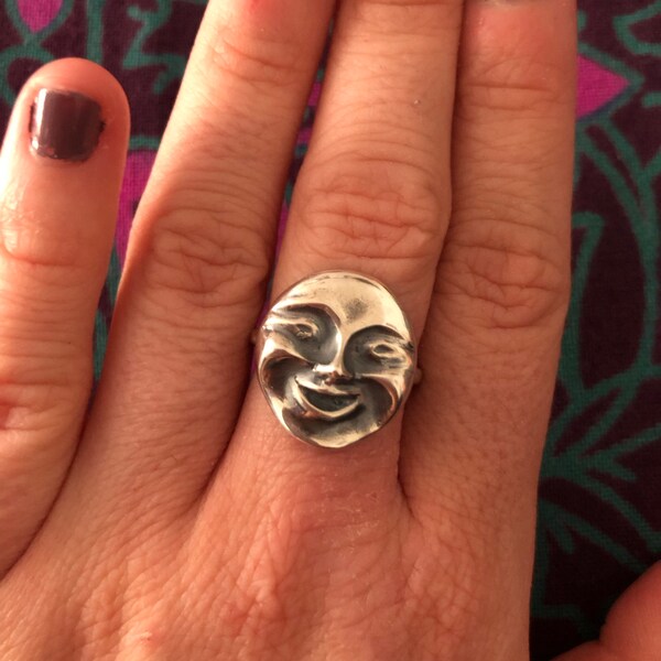 Vintage Zuni Cardinal Ring. Vintage Zuni Inlay Ring. Mother of Pearl ...