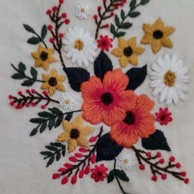 DIY Mini Beginner Embroidery Kit, Small Floral Embroidery Project With ...