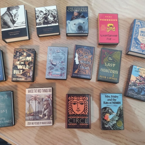 CUSTOM Mini-books: 3d-printed Miniature Books Gift or Decoration for ...