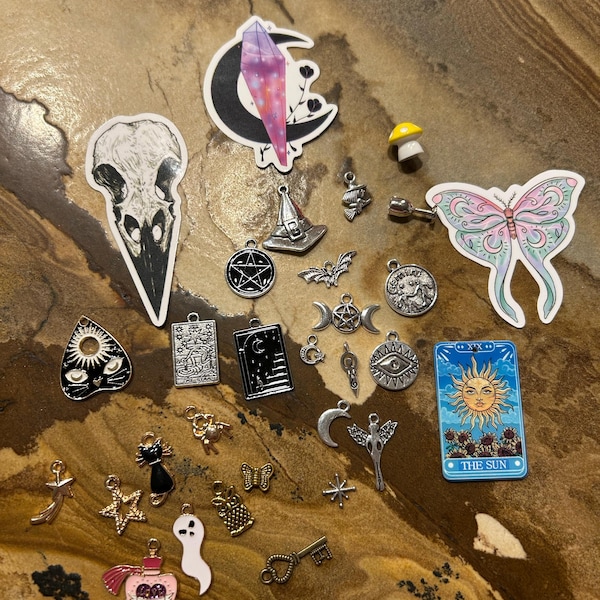 Divination Charms, Charm Kit, Charm Casting, Mystery Scoop - Etsy