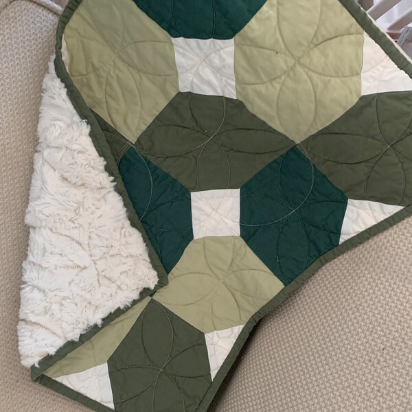 Beth Dutton Yellowstone Quilt Inspired, Handmade, Quilt, Red and Black ...