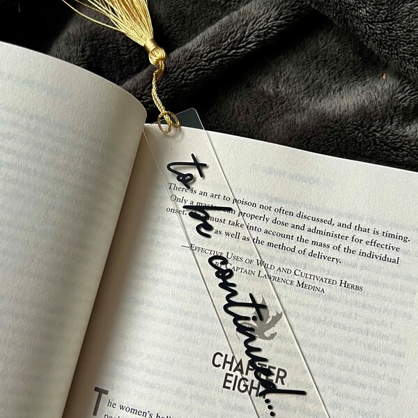 Bookshelf Book Tracker Hand Drawn Bookmark | Quote Picture | Plants on ...