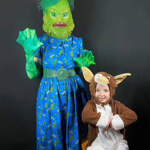 Seascape Webbed Gloves - Etsy