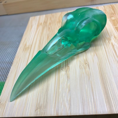 Zombie Pod Green Treasure & a Human Skull Token Trinkets, Stars, Mini ...