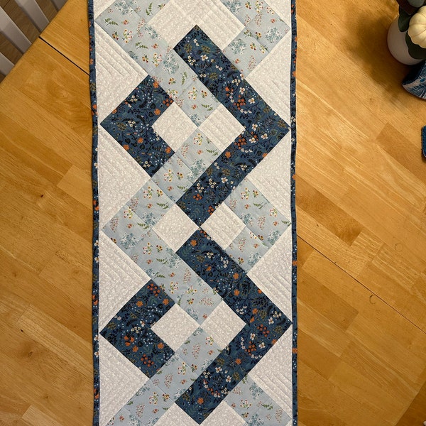 PDF Pattern for Interlocking Squares Table Runner, DIGITAL Pattern - Etsy