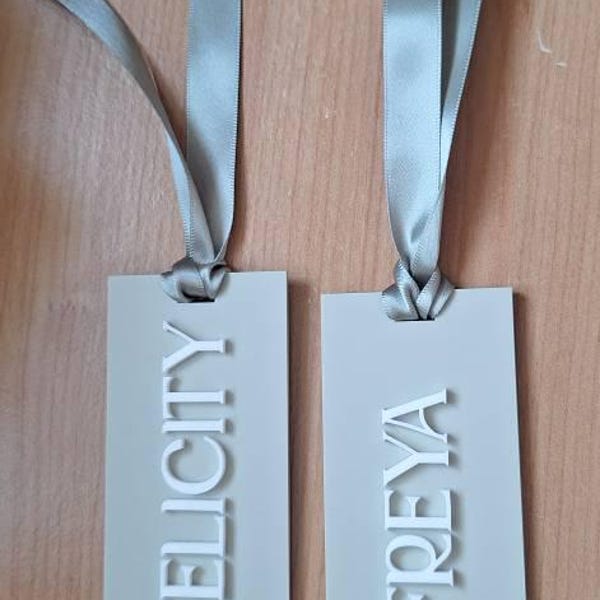 Personalised Hanger Tags | Hanger Place Cards | Hanger Place Names ...