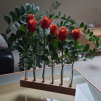 Hanging Test Tube Vase // Wreath With Flower Holder - Etsy