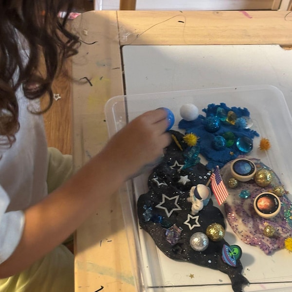 Dinosaurs Magic Play-dou Box, Sensory Bin Sensory Kit, Busy Box ...