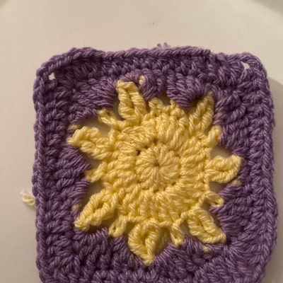 Easy Sun Granny Square Crochet PDF PATTERN by Atainya Step-by-step ...