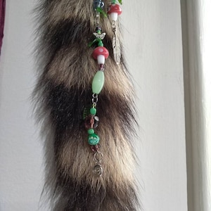 Custom Beaded Tail Keychain for Therians, Furries, Cosplay, Alternative ...