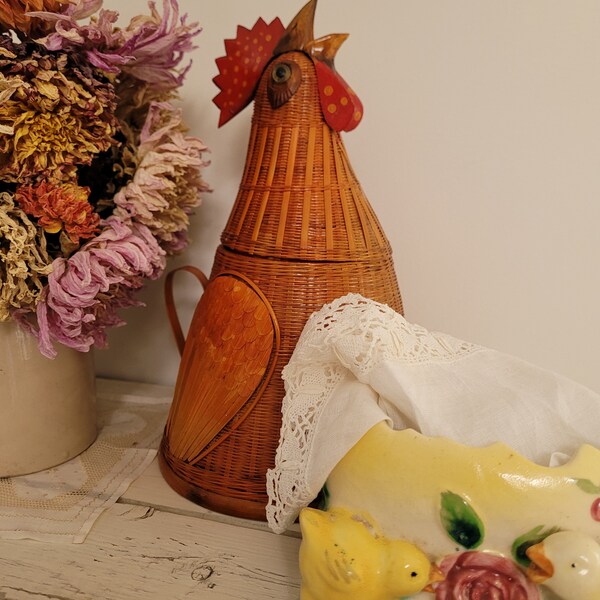 MARLAW HAMILTON FIGURINE / Pottery / Hand Painted / Collectible ...