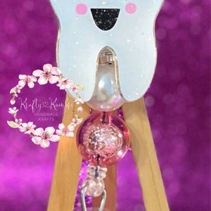 Keychain/badge Reel SVG Pencil Cut File - Etsy