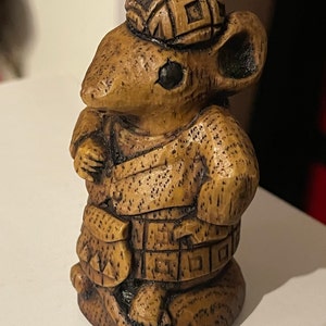 Church Mouse Scottish Highlander Mouse Ornament - Etsy UK
