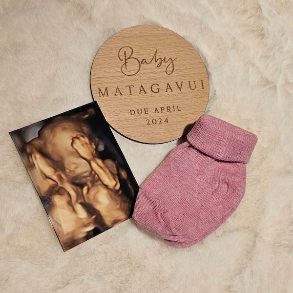 Personalised Pregnancy Announcement Sign | Wooden Due Date Plaque L ...