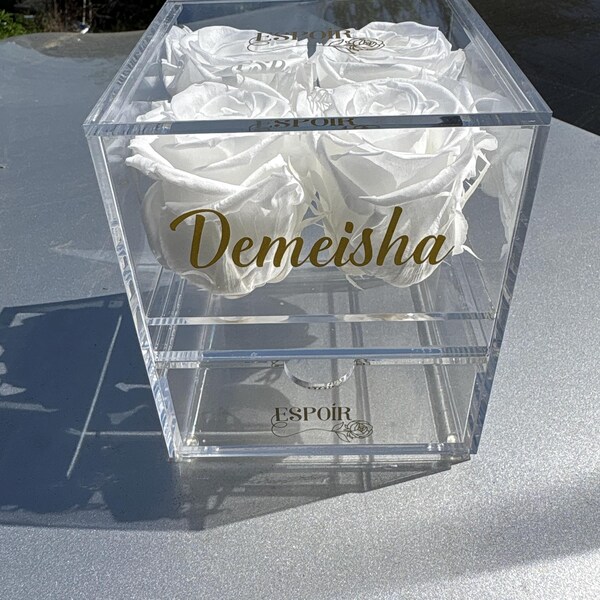 Pack of 16 Long-stem White Preserved Roses | Mother's Day Gift ...