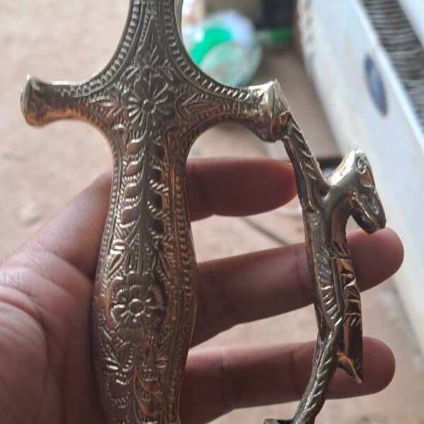 Royal Shahi Talwar Indian Short Sword With Engraved Carvings Brass Hilt ...