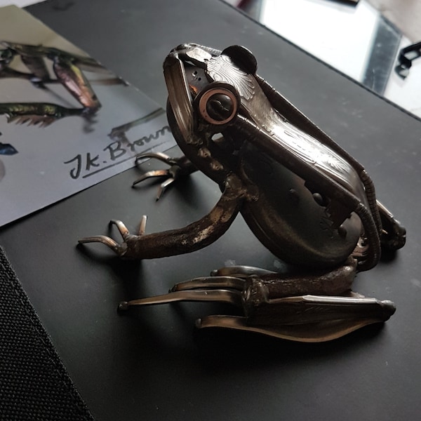 Recycled Scrap Metal Frog Sculpture: Bespoke Animal Art - Etsy