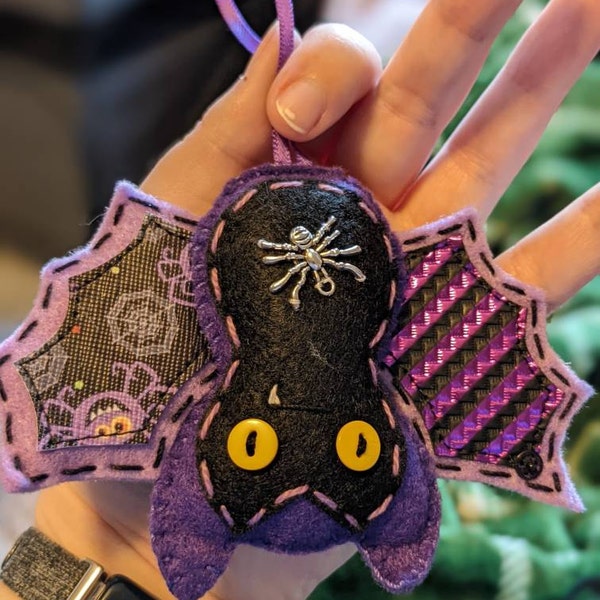 Evil Moon Ornament, Creepy Moon Decor, Spooky Half Moon Ornament ...