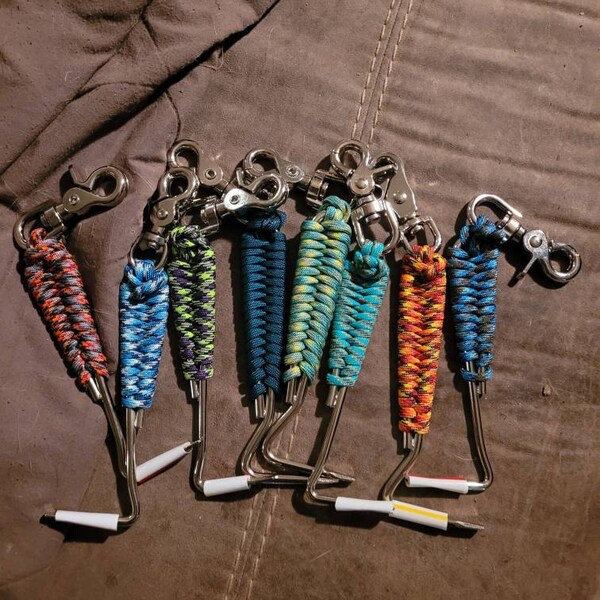 Horse Bucket Hanger, Equine Feed Net and Water Bucket Hanger Horse ...