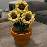 Crochet Sunflowers in a Pot PATTERN. Ukrainian Sunflowers. Sunflower ...