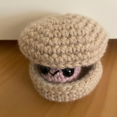PATTERN: Low Sew Cleo the Clam Pattern Amigurumi Clam Pattern Crocheted ...