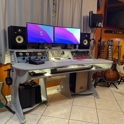 18U Studio Workstation Desk Baltic Birch Recording Studio Desk Pro ...