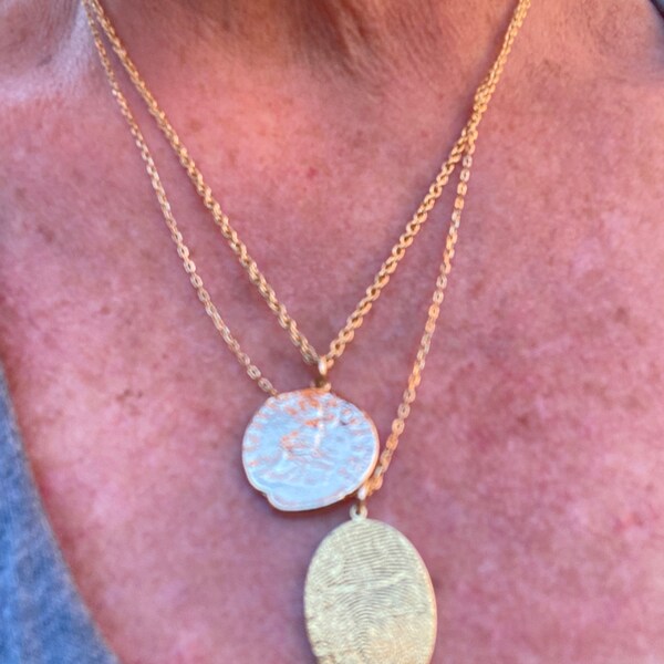Gold Aphrodite Coin Necklace - Etsy