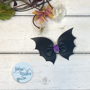 Classic Bat Pinch Hair Bow SVG Halloween Bow Template Bat Wings Bow SVG ...
