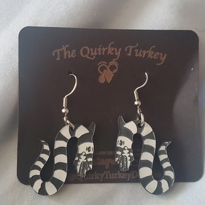 Beetlejuice Sandworm Earrings - Etsy