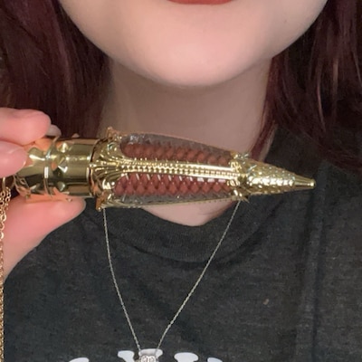 CADAVER silver Edition Chai Tea Flavored Lip Gloss, Scented, Nude ...