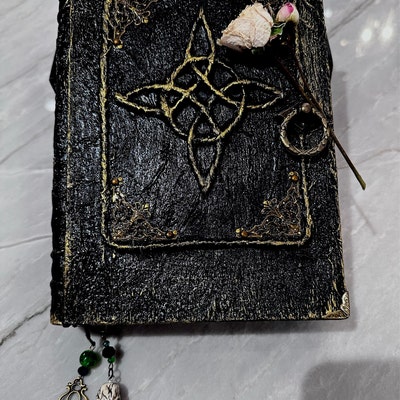 Gothic Diary Grimoire Custom Sketchbookbook of Shadows Spell Book ...