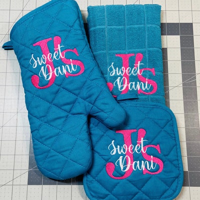 Personalized Kitchen Set, Oven Mitt Pot Holder Kitchen Towel Set ...