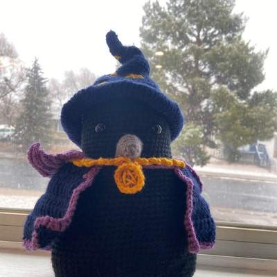 Wizard Crow, PDF Crochet Amigurumi Pattern, Blackbird, Raven, Stuffed ...