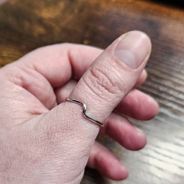 Thin Minimalist High Polished Simple Plain Silver Ring Band / Stackable ...